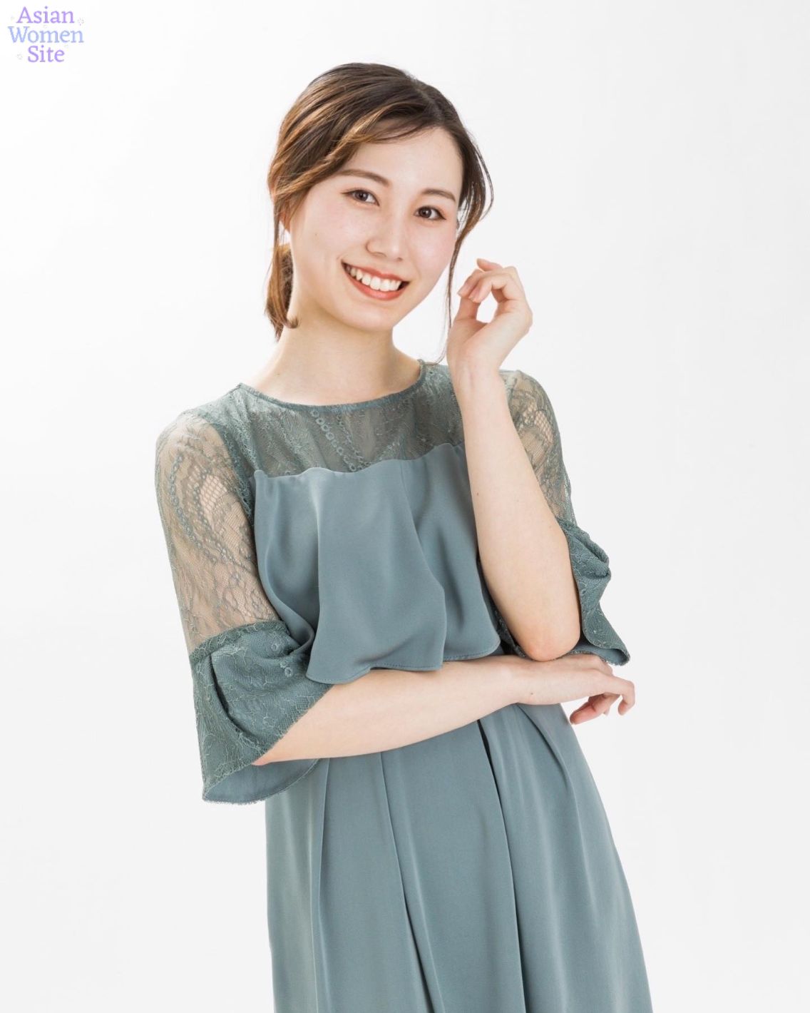 Japanese Women: Read This Guide Before Dating Them