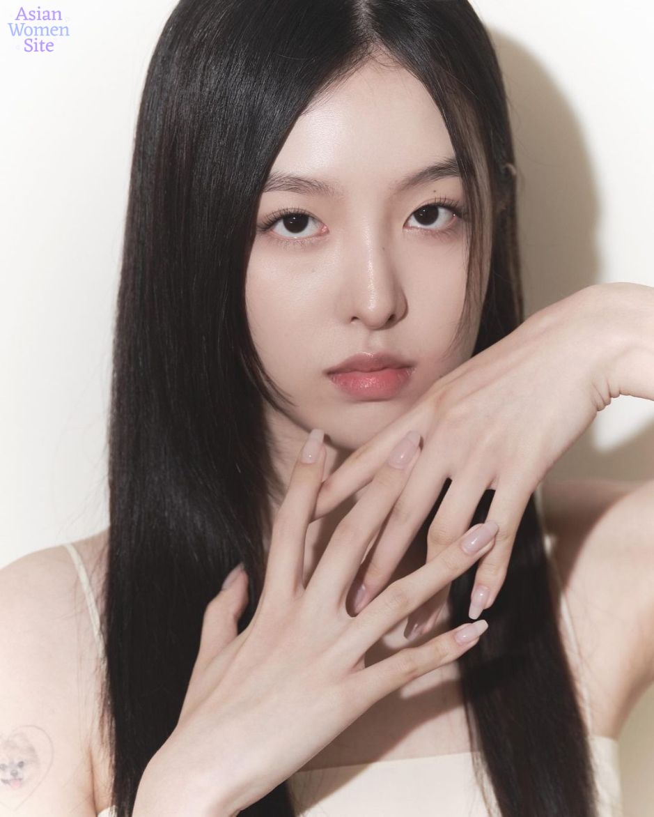 Elegant Korean Women: What Makes Them the Best Wives?